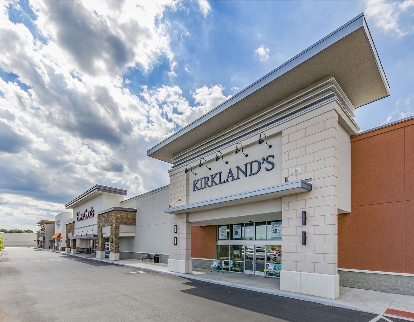 32 Eastgate - The Rainier Companies